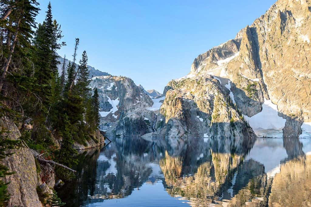 5 Epic Adventures in Idaho's Sawtooth Mountains